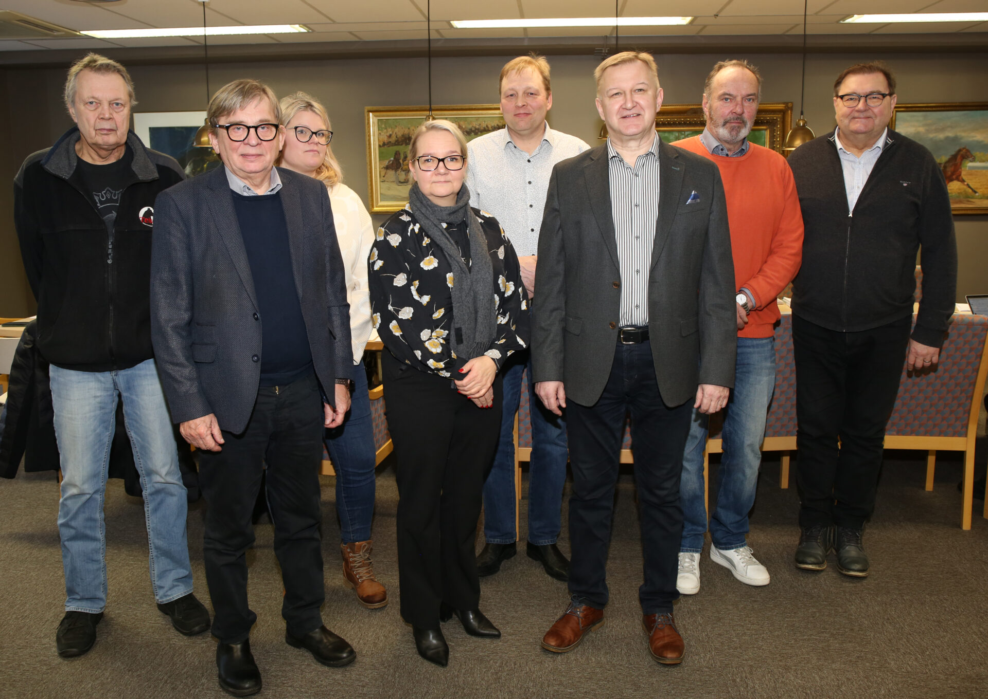 Suomen Hippoksen hallituksen tammikuun kokoustiedote - Hippos