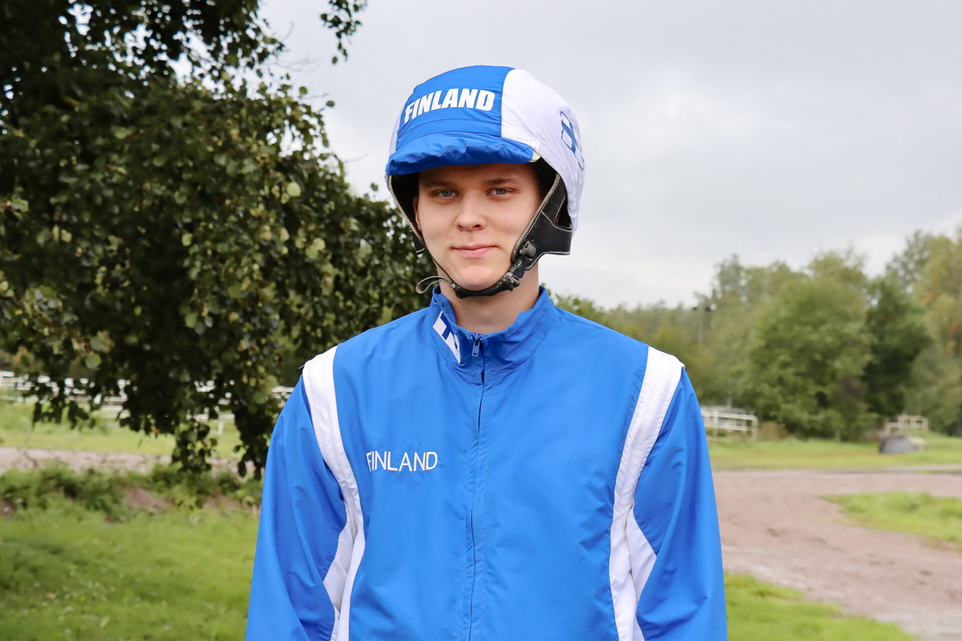 Sakari Talikka edustaa Suomea kokelasohjastajien EM-kilpailuissa - Hippos